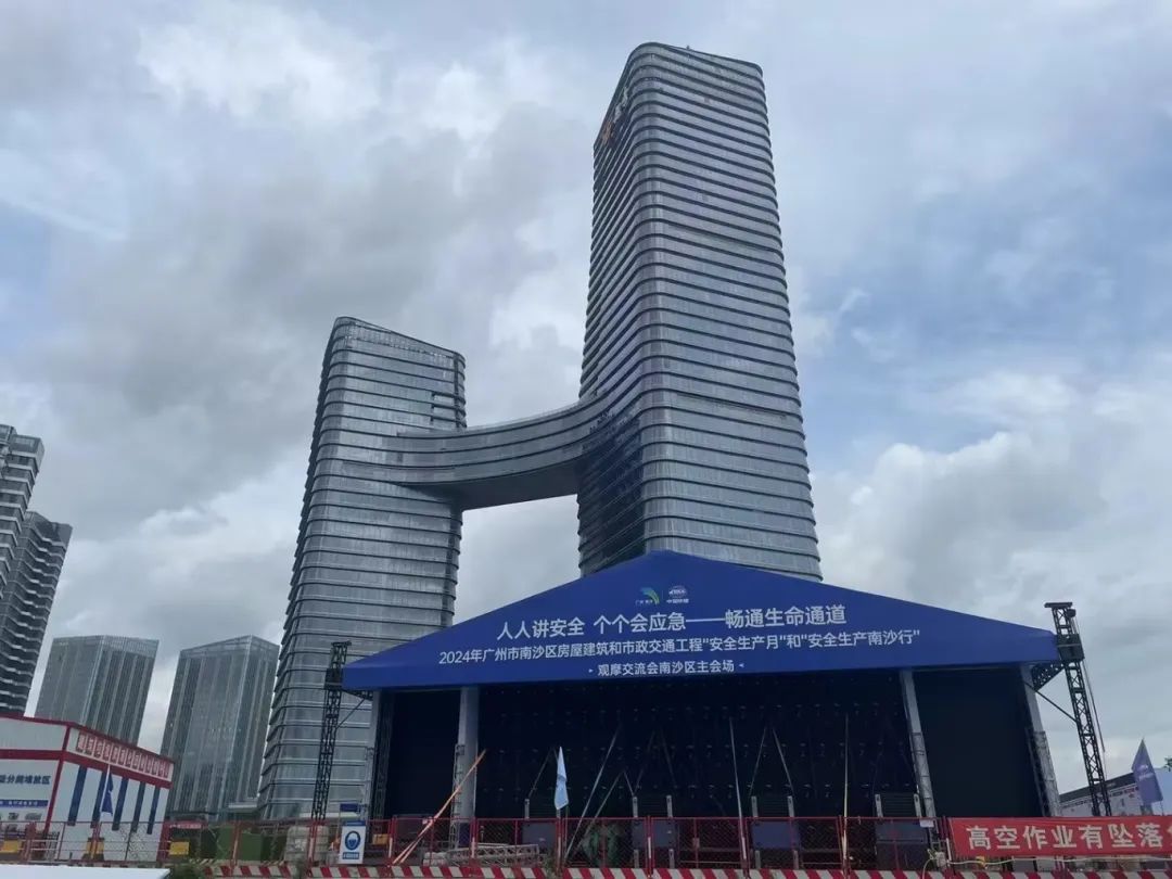 SINEE Special VFD for Construction Lifting Industry